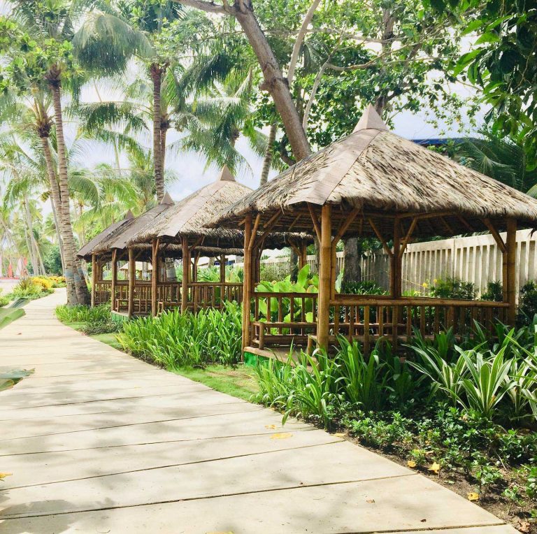 Moadto Strip | Panglao, Bohol
