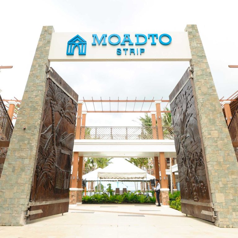Moadto Strip | Panglao, Bohol